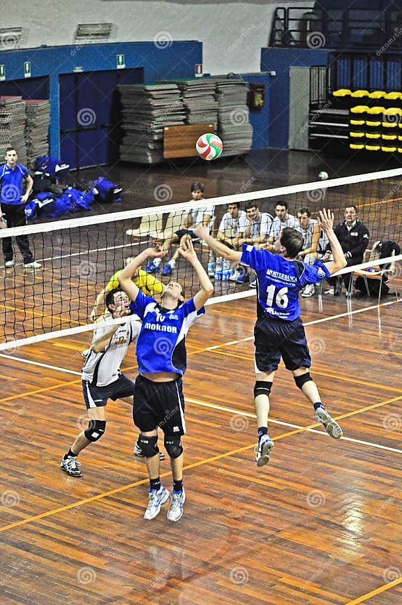 Volleyball match editorial stock image. Image of jump - 18977634
