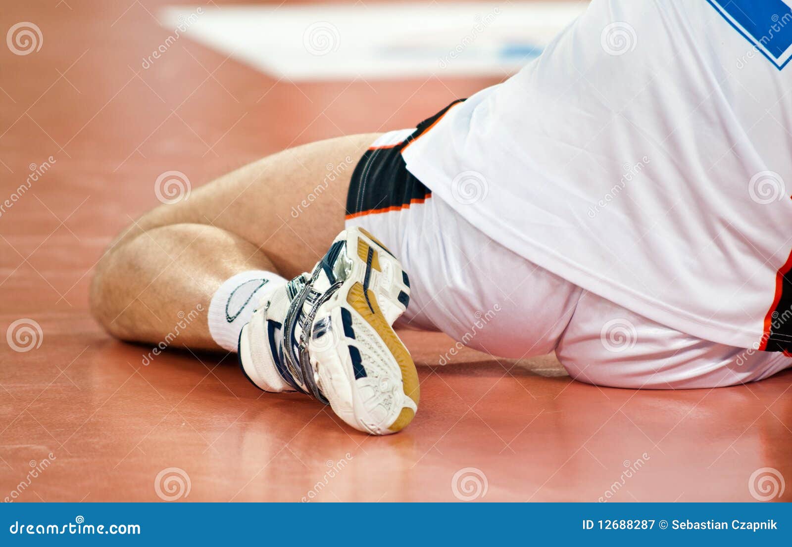 Volleyball player warm up stock image. Image of ball - 12688287