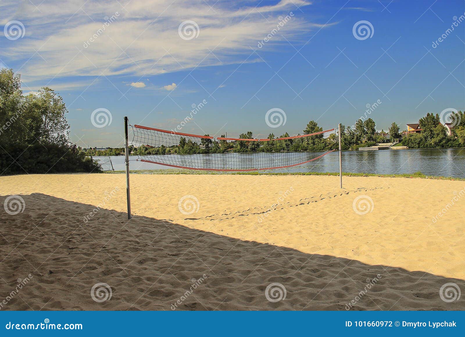 Volleyballfeld Auf Dem Strand Stockfoto - Bild von nave, sand: 101660972