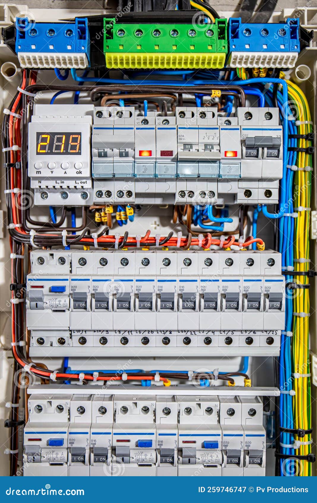 Voltage Distributor with Automatic Switches. Electrical Background ...