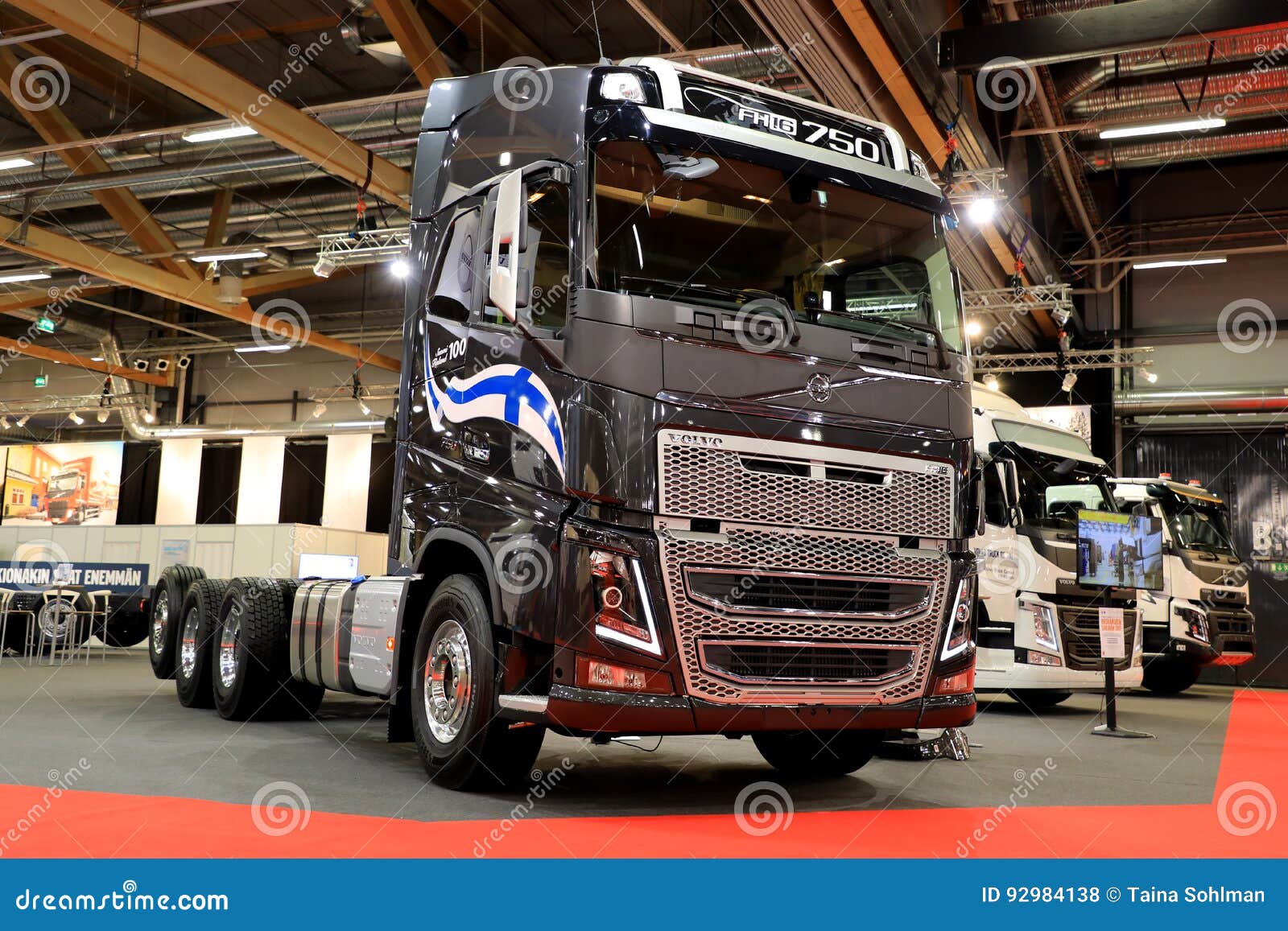 VOLVO FH16 750 Tung Lastbil Redaktionell Arkivfoto - Bild av framdel ...