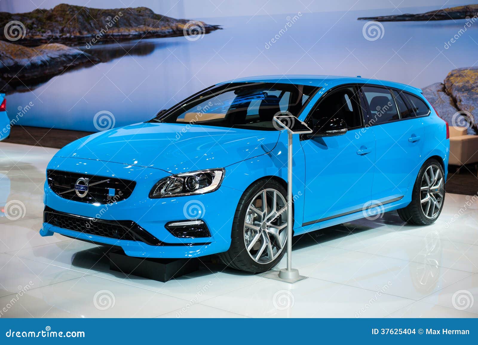 Volvo V60 at the Chicago Auto Show Editorial Stock Image - Image of ...