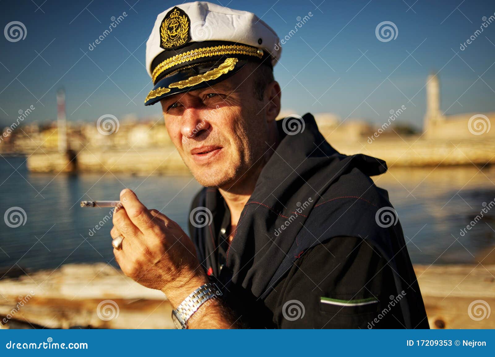 Von Mittlerem Alter Seemann Stockbild - Bild von zurückgezogen ...