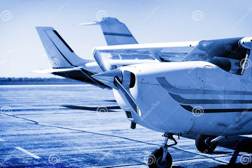 Voo charter foto de stock. Imagem de cockpit, plano, incorporado - 27759702