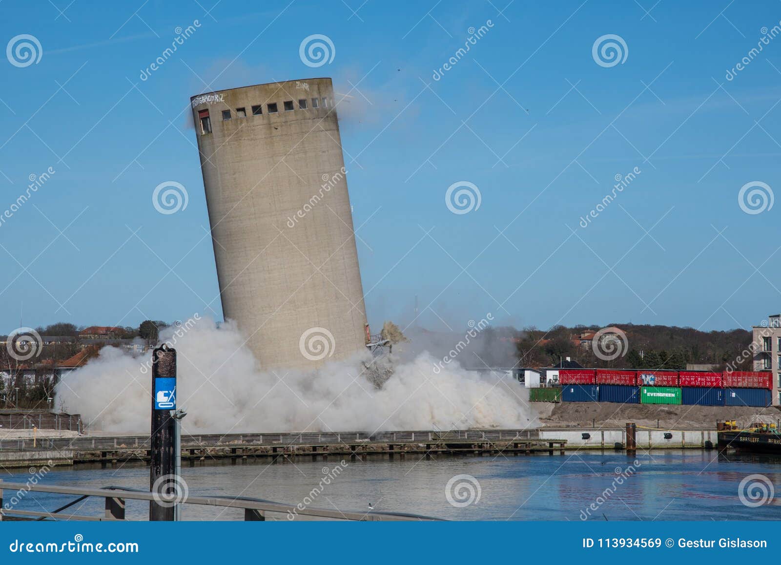 Demolition of a Silo Ends Badly As the Silo Falls in the Wrong ...