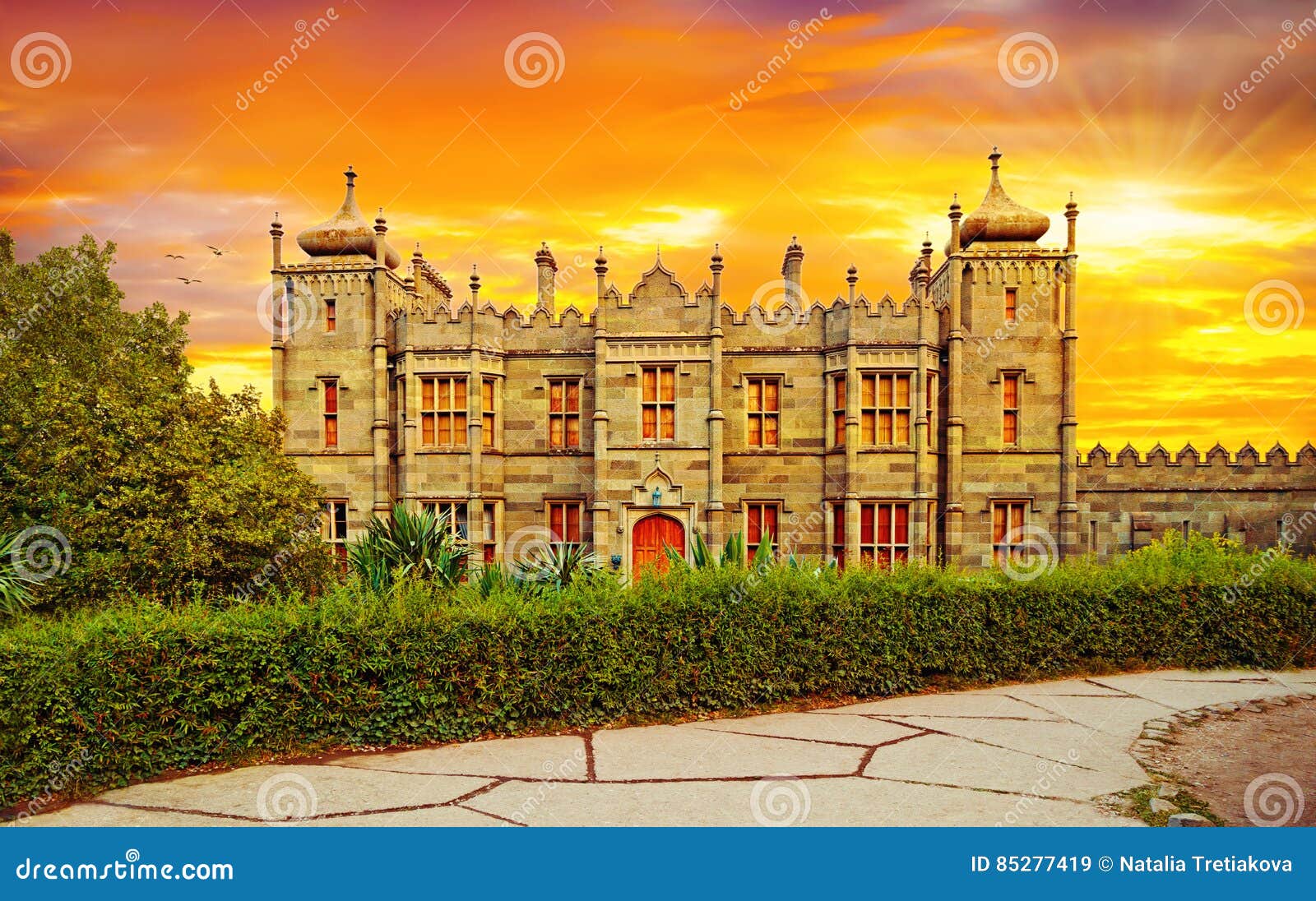 The Vorontsov Palace at Sunset. Stock Image - Image of fortress ...
