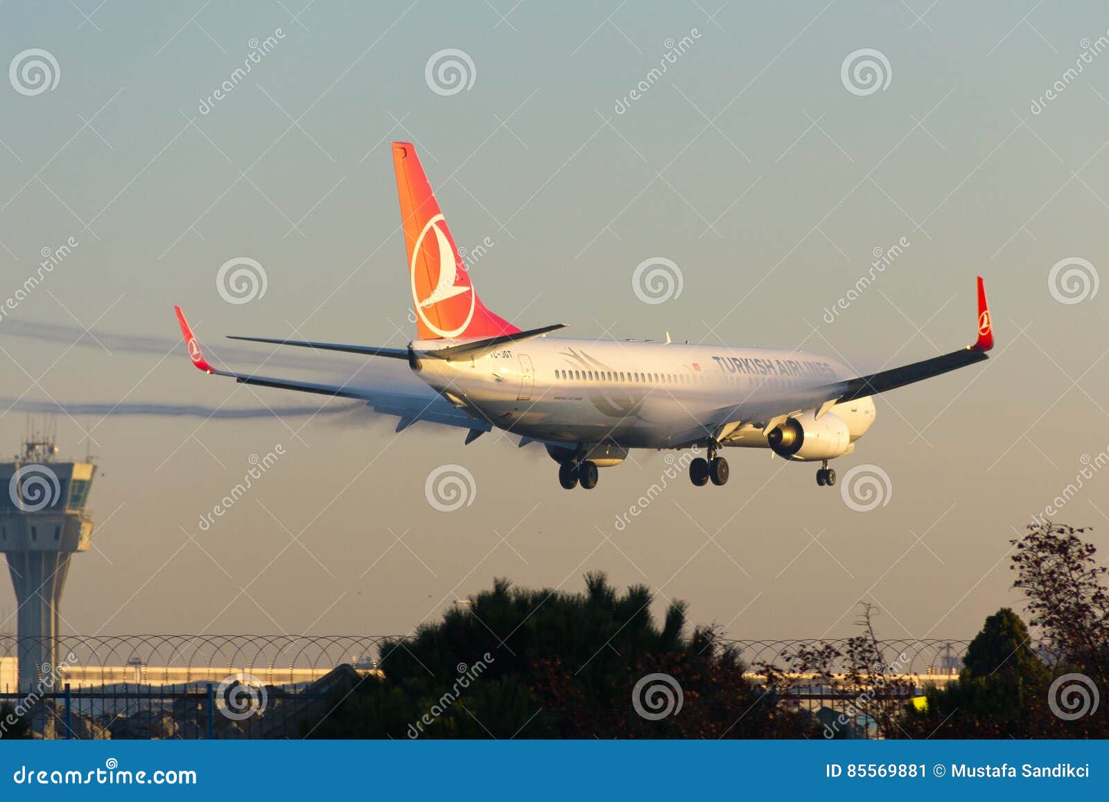 Vortex Vortices editorial photo. Image of egypt, cargo - 85569881