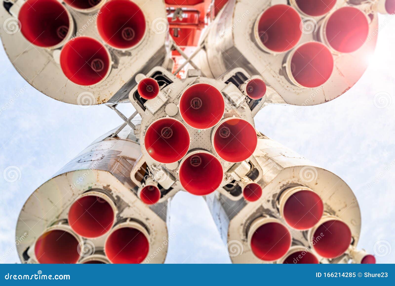 Space Rocket Engine Upward View Stock Image - Image of missile, cosmos ...