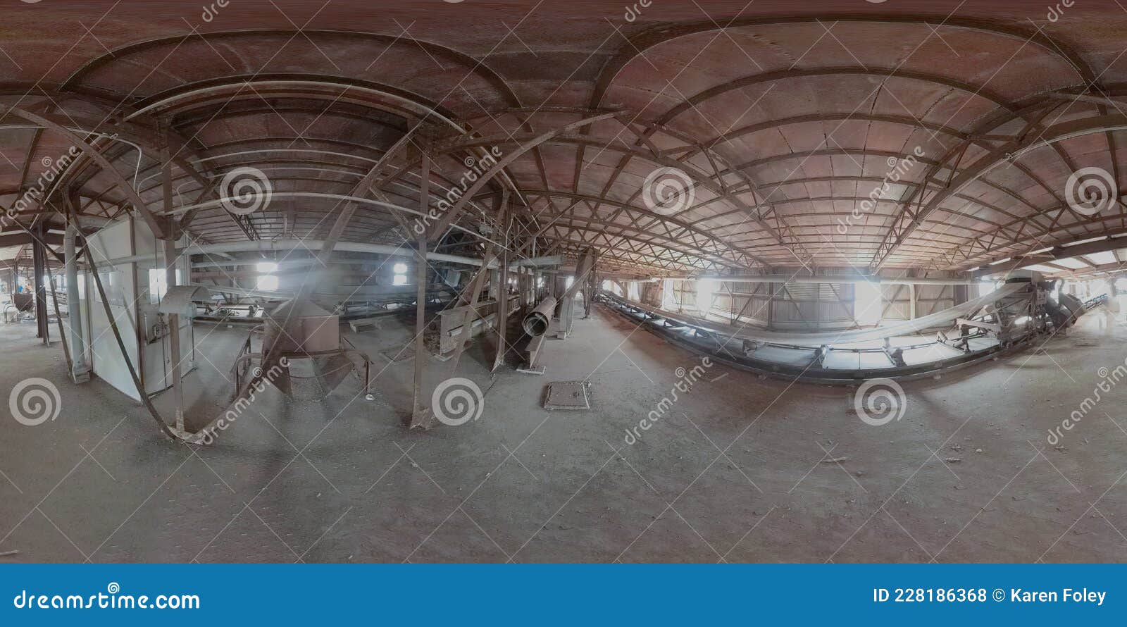 Obsolete Grain Silo Equipment Stock Photo - Image of plant, york: 228186368