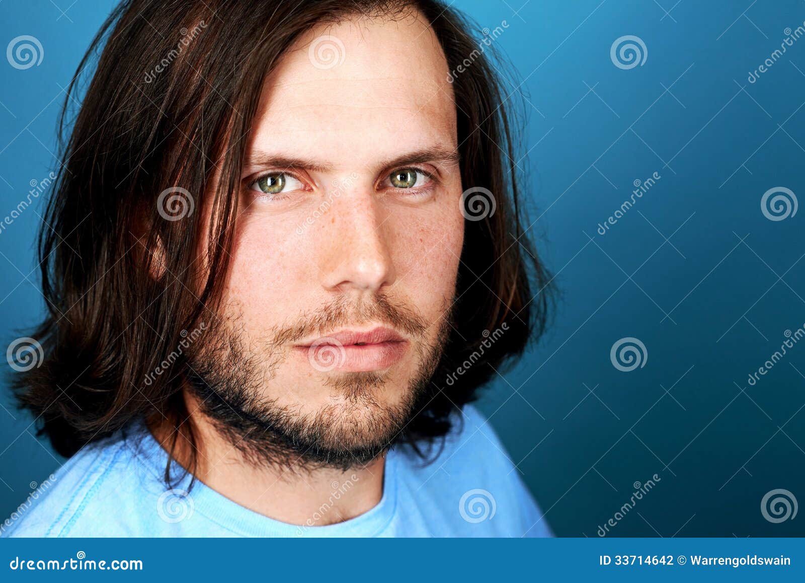 Vrai visage d'homme photo stock. Image du yeux, occasionnel - 33714642