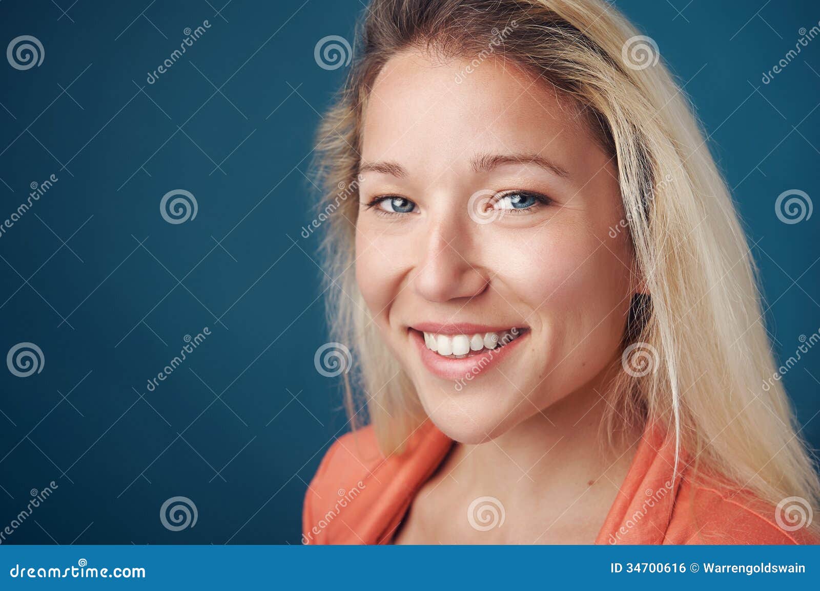 Vrai visage de personne photo stock. Image du normal - 34700616