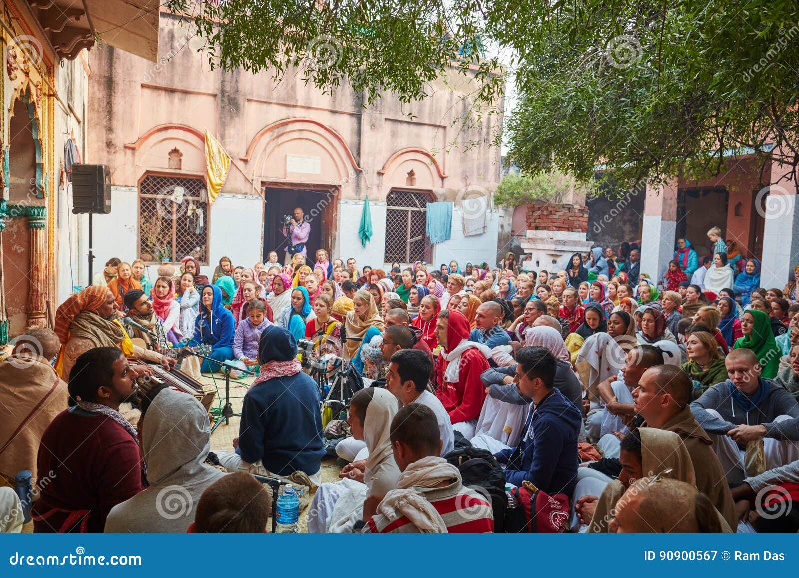 Vrindavan, 22 October 2016: Hare Krishna Group Chant in Vrindavan, UP ...