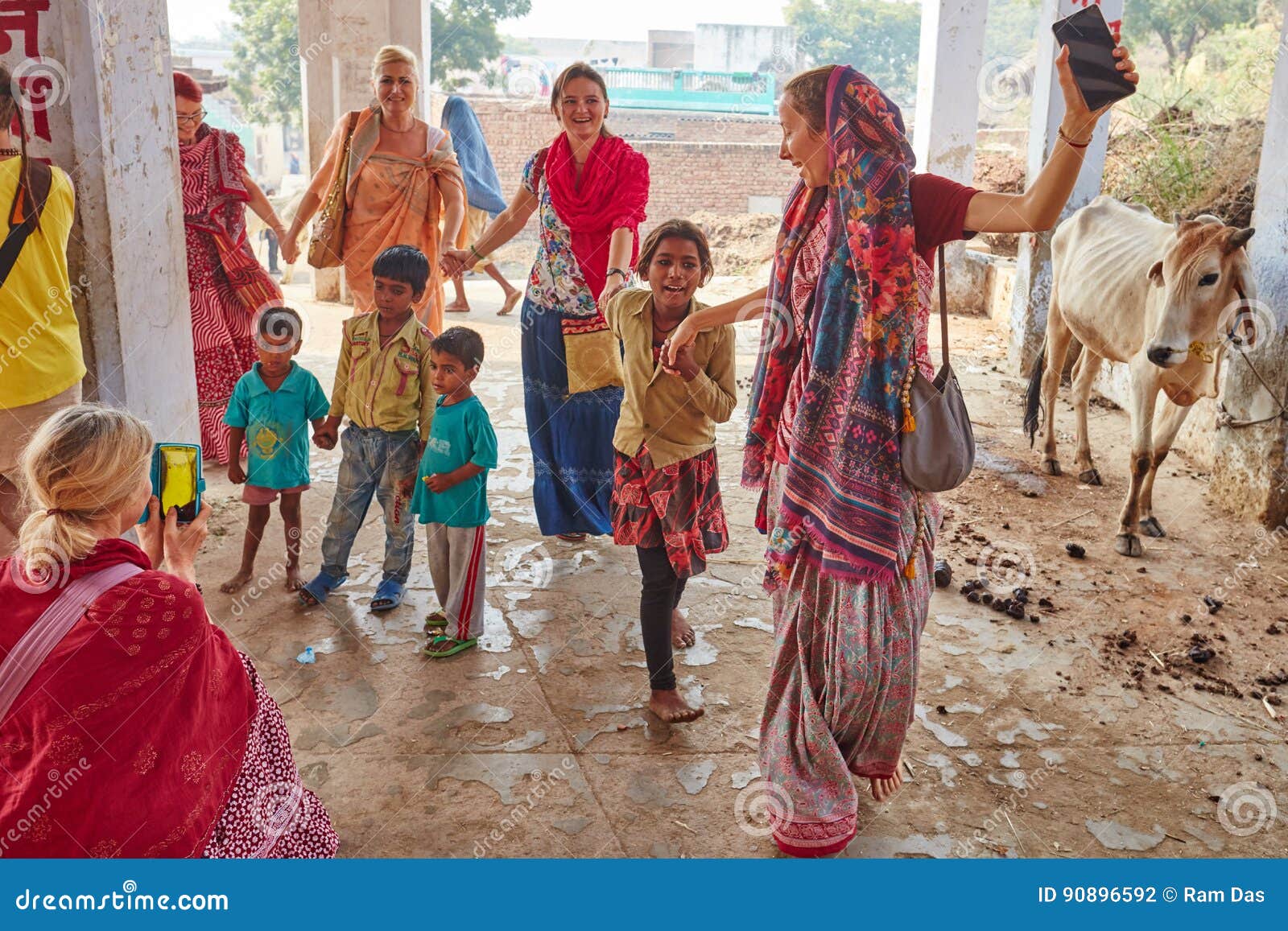 Vrindavan, 22 October 2016: Indian Children Dance with Hare Kris ...