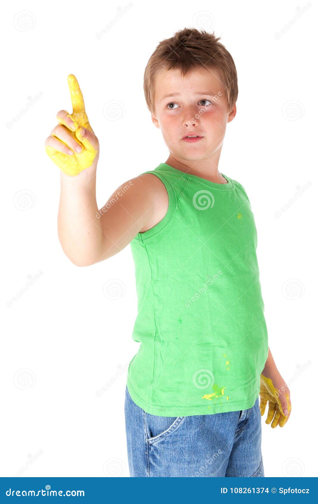 Vrolijk kind met verf stock foto. Image of achtergrond - 108261374