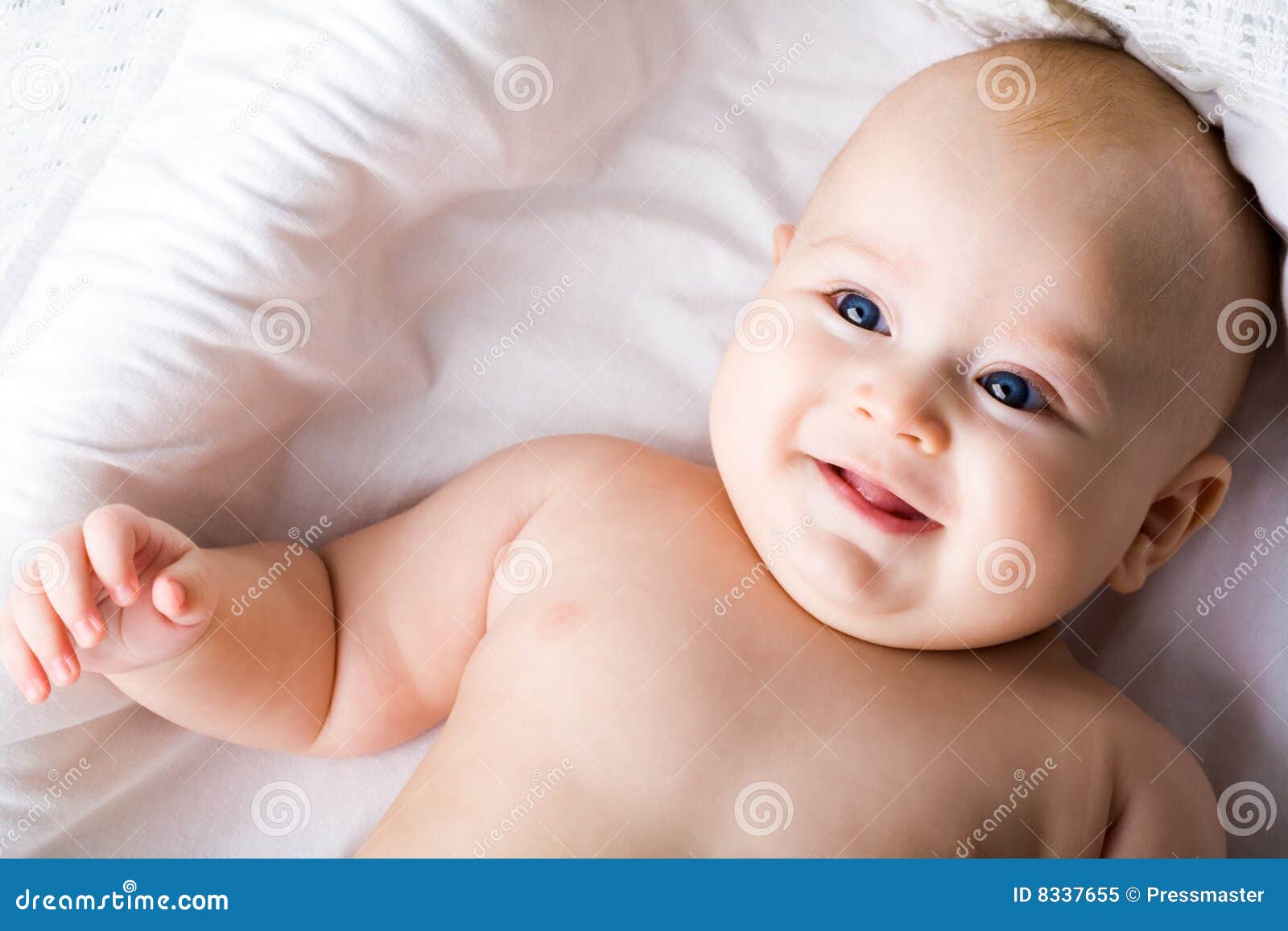 Vrolijke baby stock afbeelding. Image of hoek, luier, leuk - 8337655