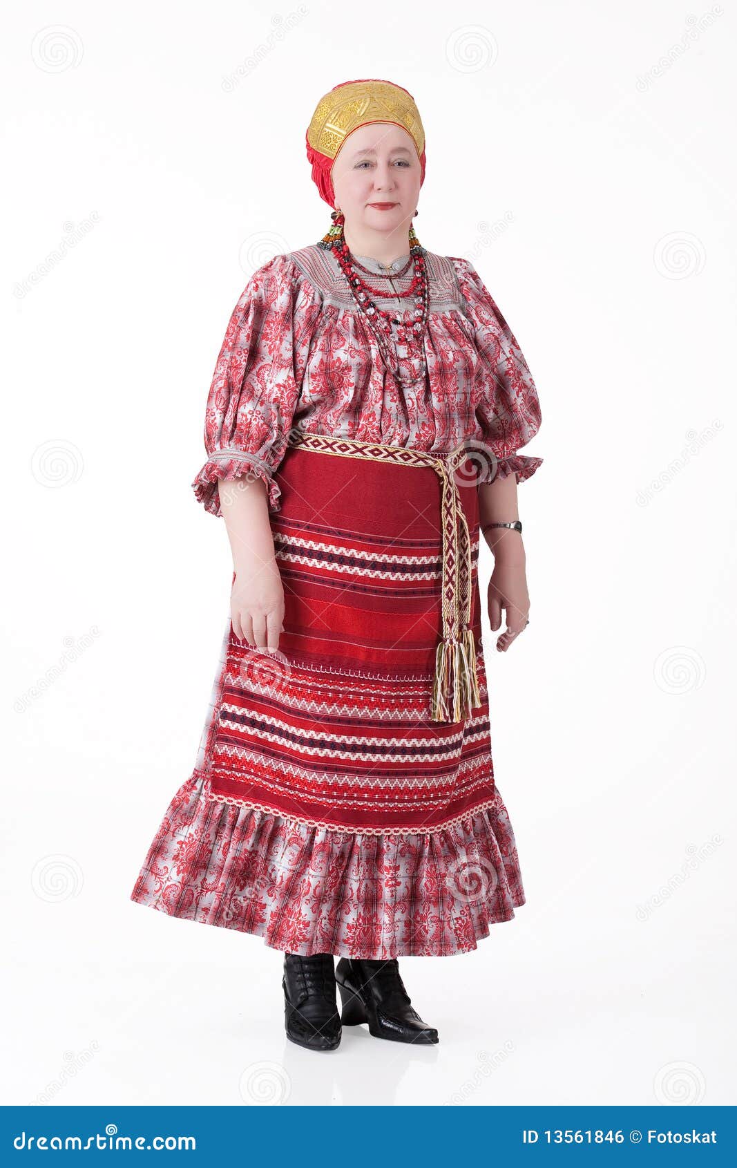 Vrouw in Russische Traditionele Kleding Stock Foto - Image of meisje ...