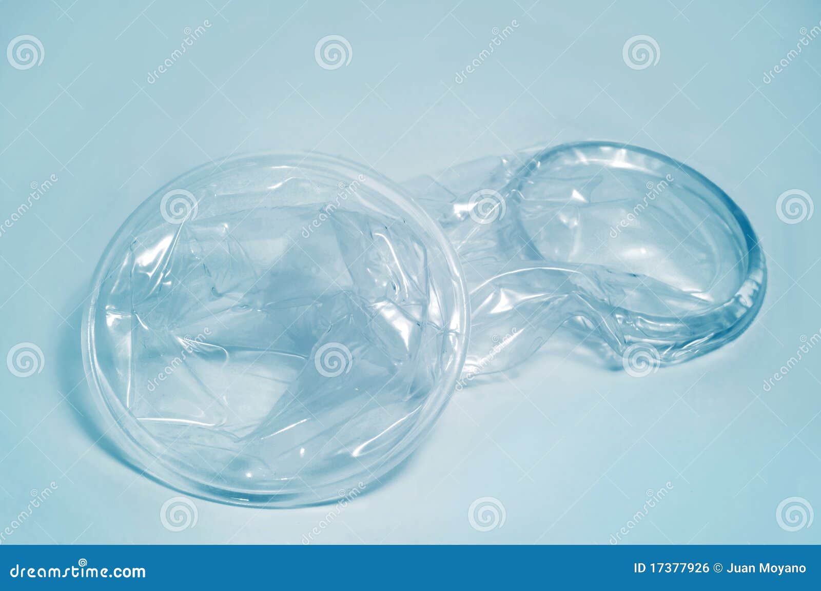 Vrouwelijk condoom stock foto. Image of bescherming, voorkomen - 17377926