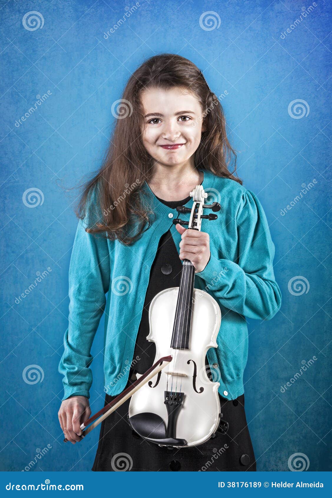 Vrouwelijk Kind Die De Viool Spelen Stock Afbeelding - Image of meisje ...