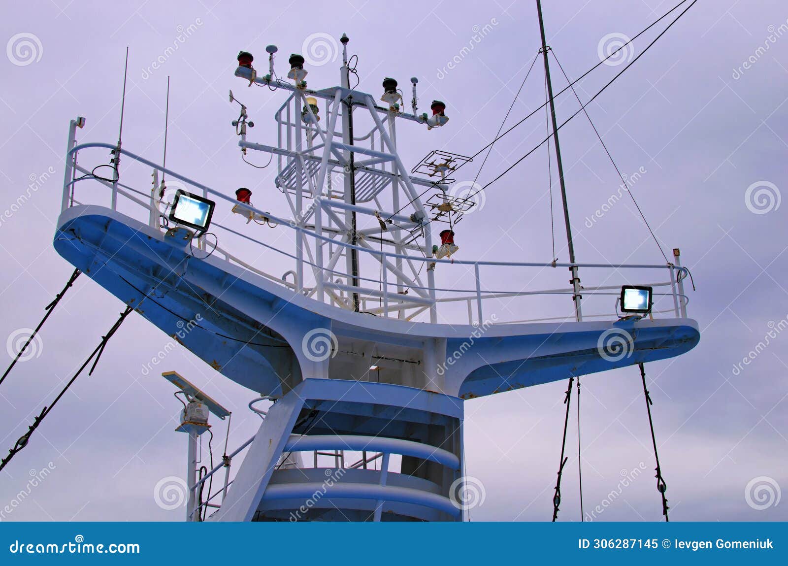VSAT Terminal, Satellite Internet Connection, Navigation Equipment ...