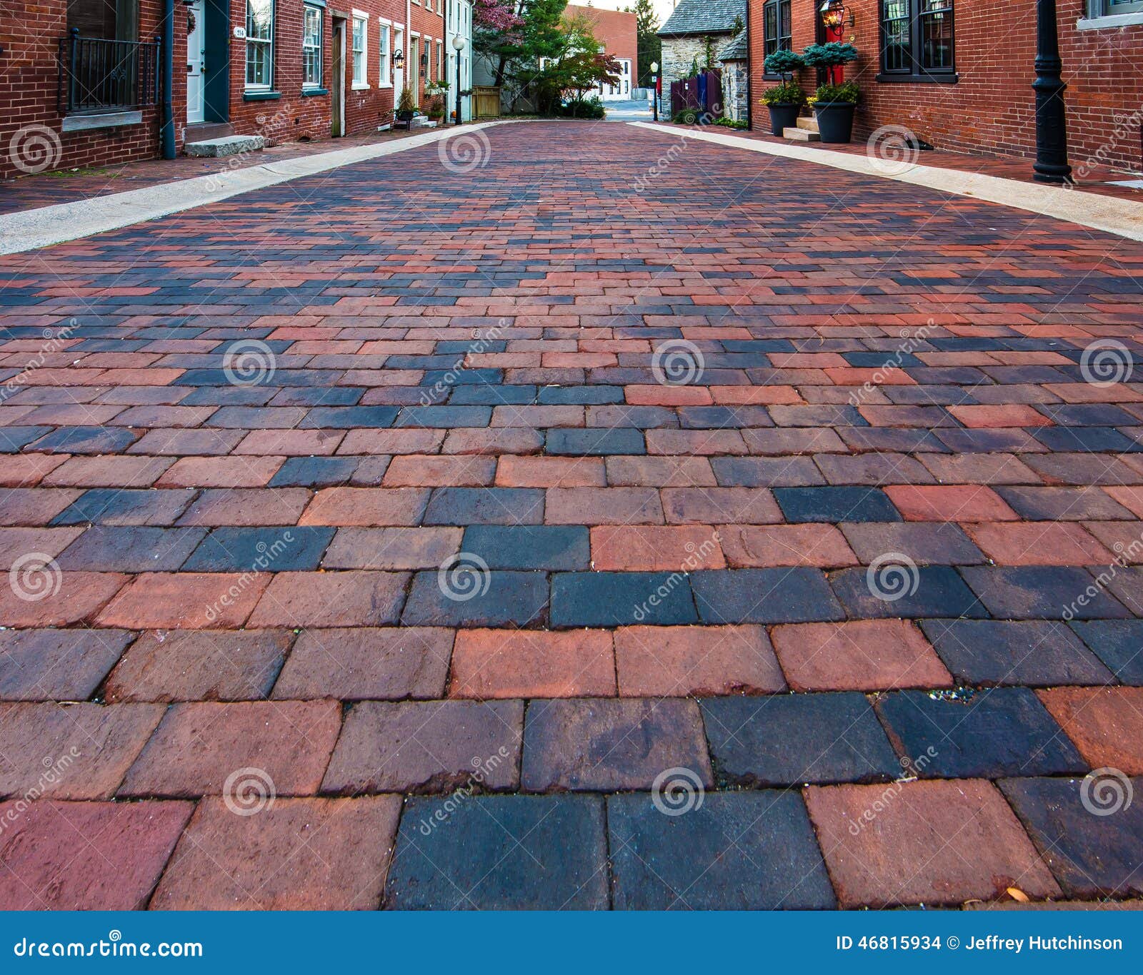 Vue Au Sol De Rue De Brique Rouge Photo stock - Image du modifié ...