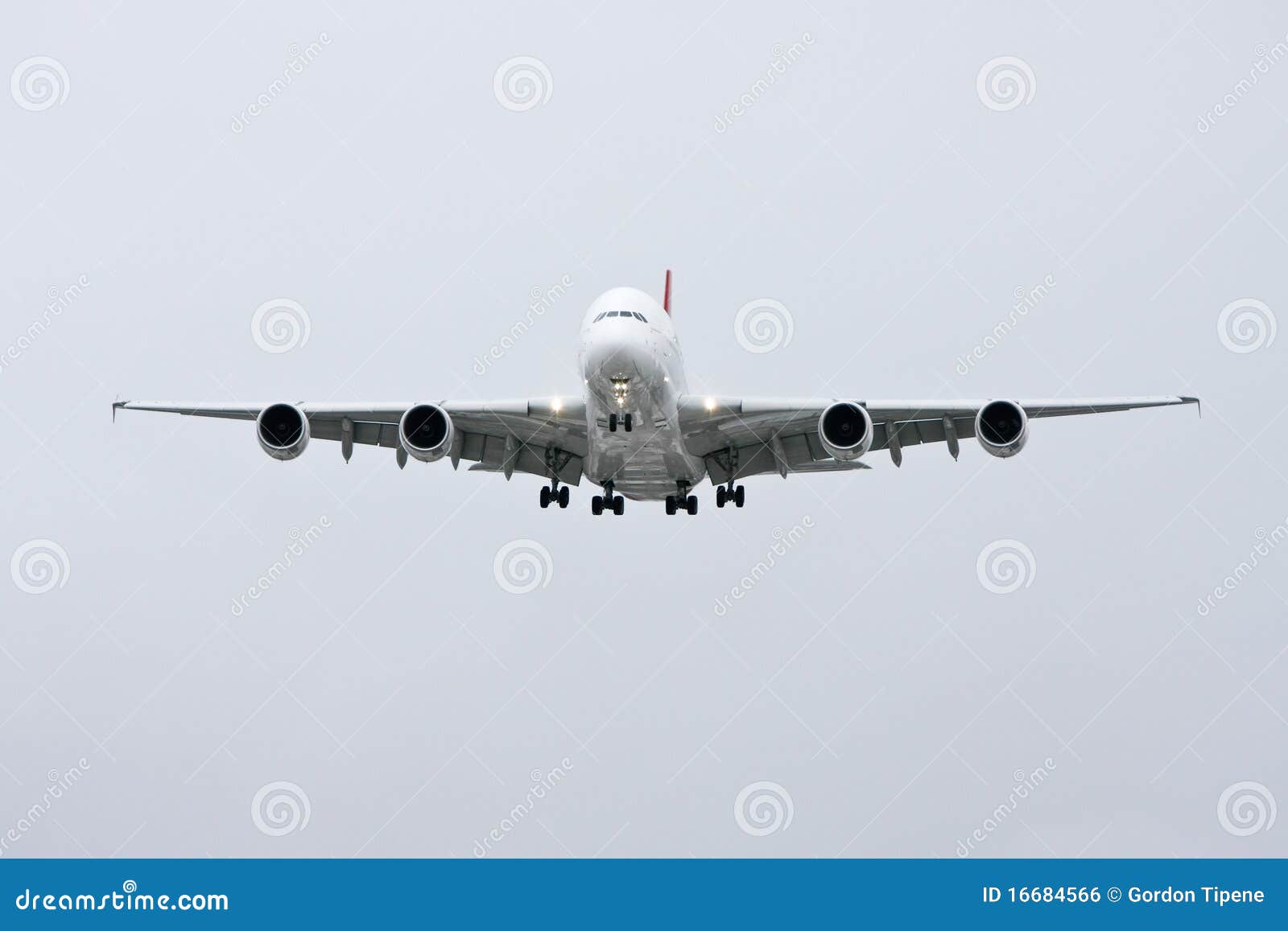 Vue De Face D'Airbus A380 En Vol - Photo stock - Image du approche ...