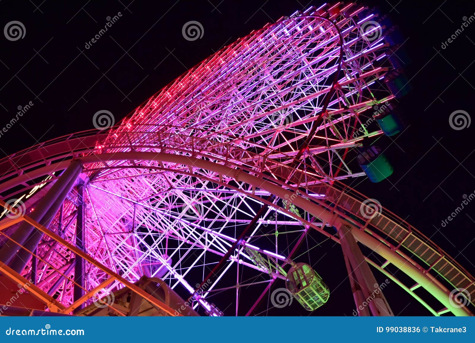 Vue De Nuit De La Grande Roue Du Parc Photo stock - Image du roue ...