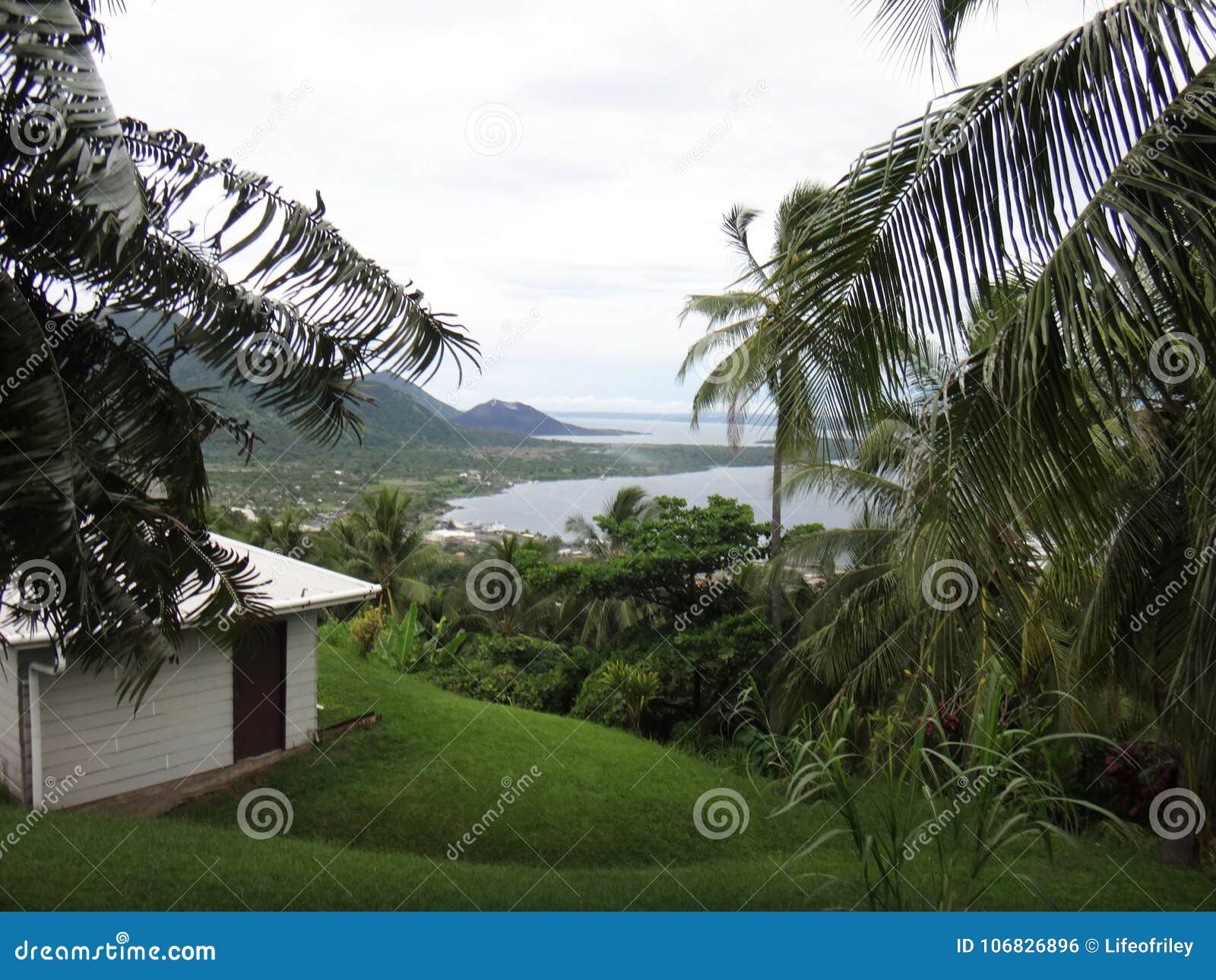 Vue De Rabaul Et De Port De Simpson De Volcano Observatory Look Photo ...