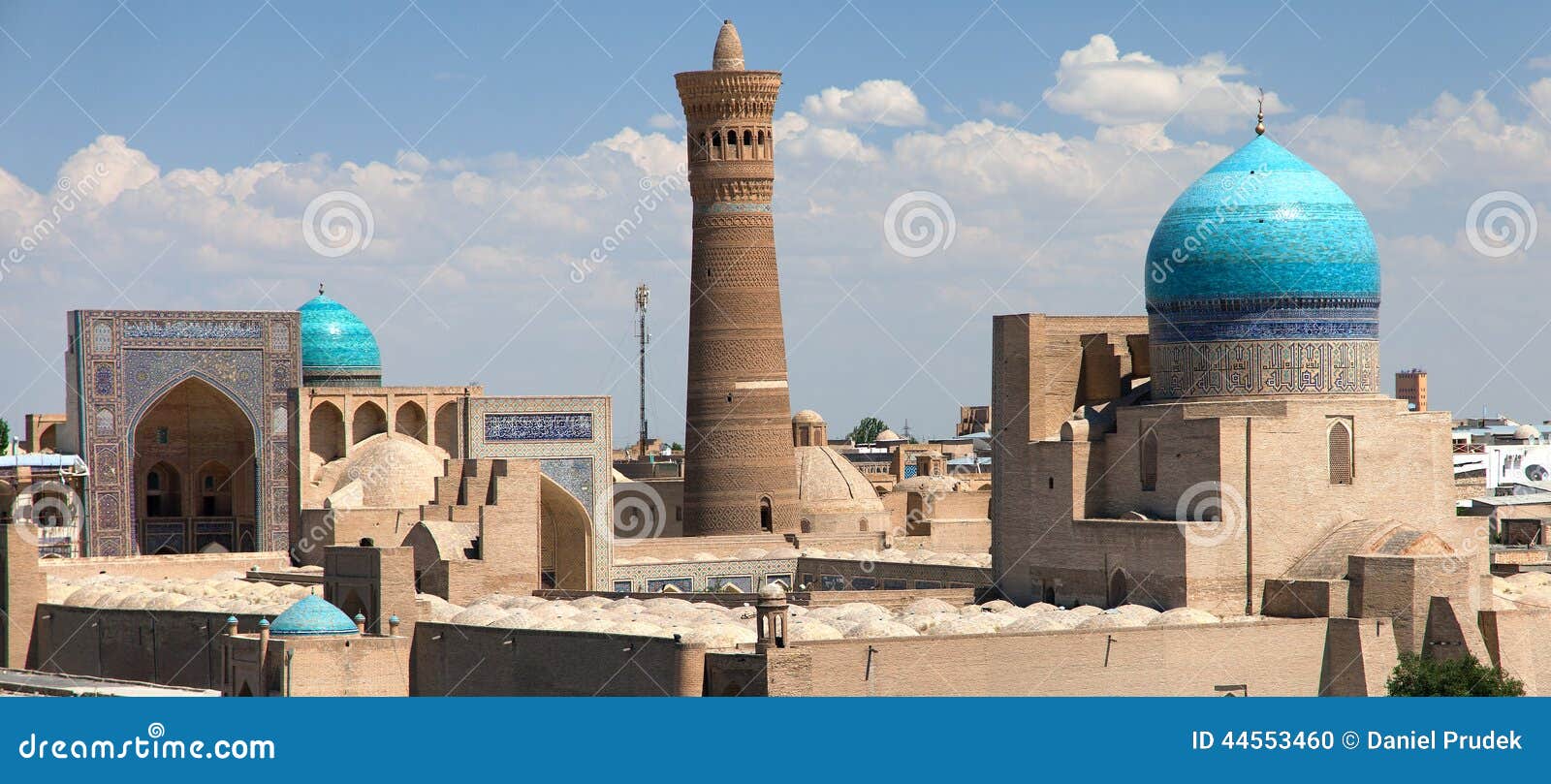 Vue Panoramique De Boukhara D'arche Photo stock - Image du mosquée ...