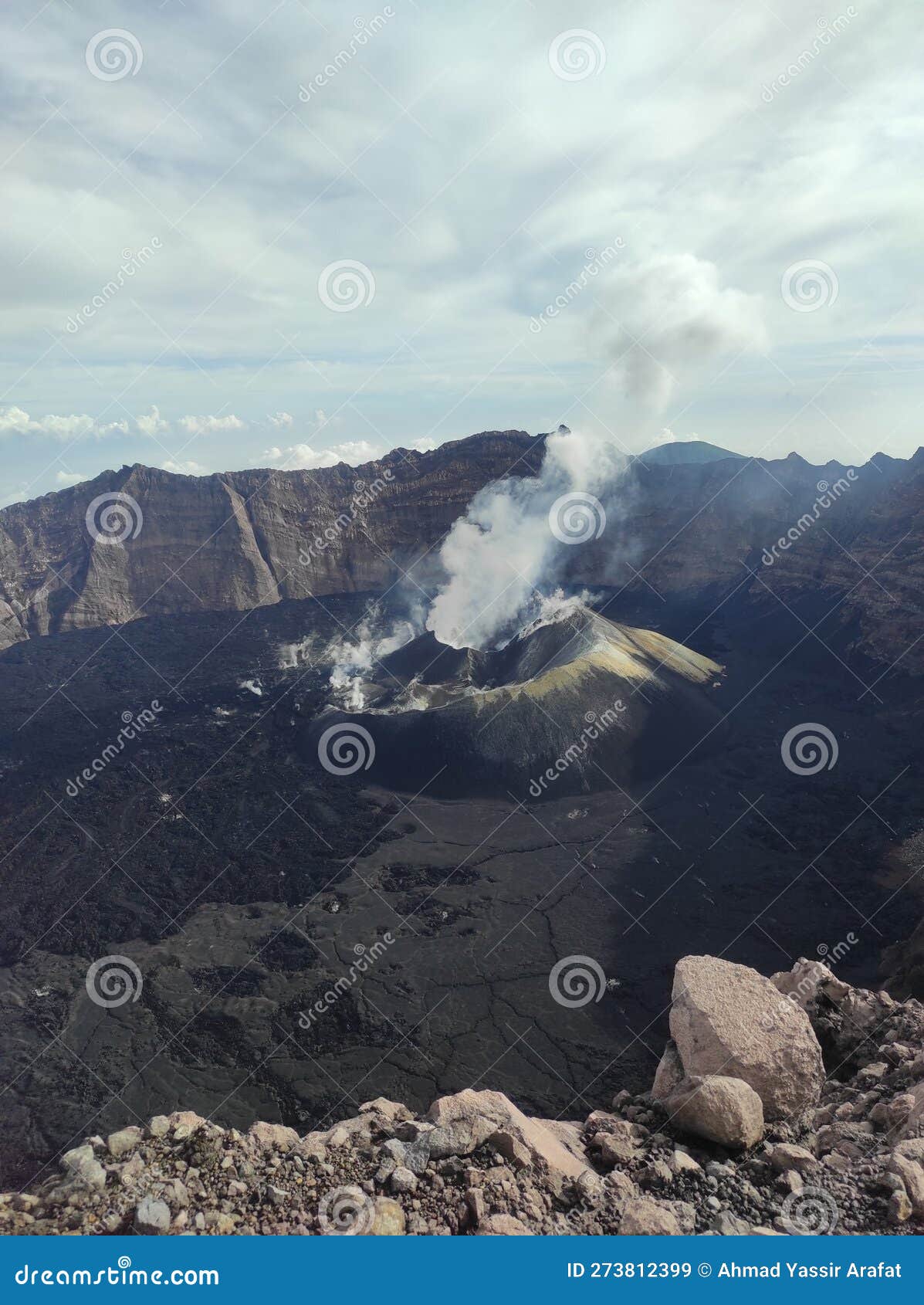 Vulcano mountain Raung stock image. Image of mount, peak - 273812399