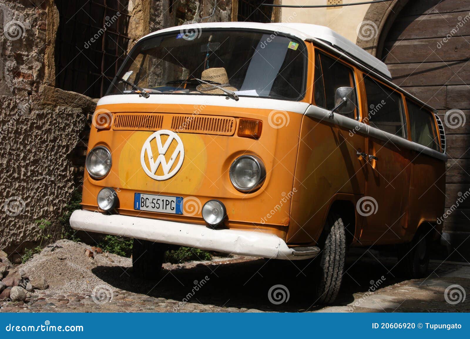 VW Transporter T2 editorial image. Image of transporter - 20606920