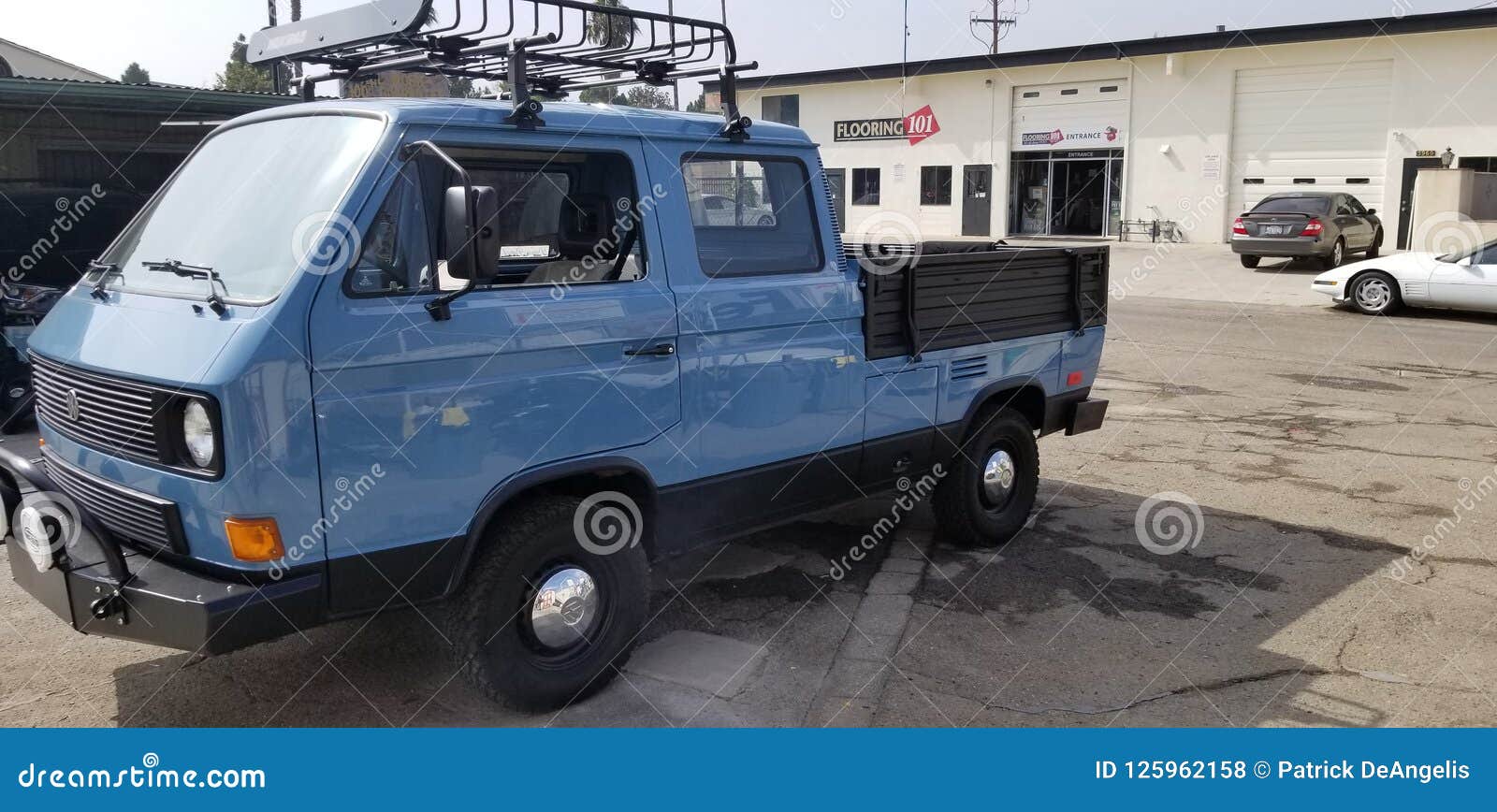 Vw truck van editorial stock photo. Image of work, truck - 125962158