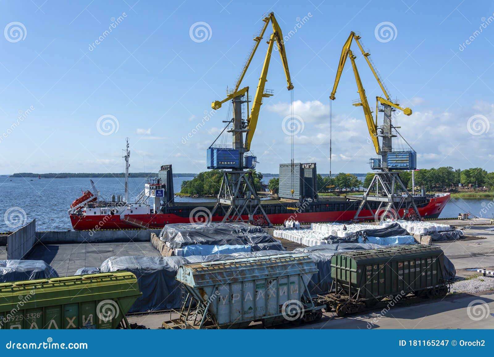 Vyborg, Loading of Mineral Fertilizers Editorial Photography - Image of ...