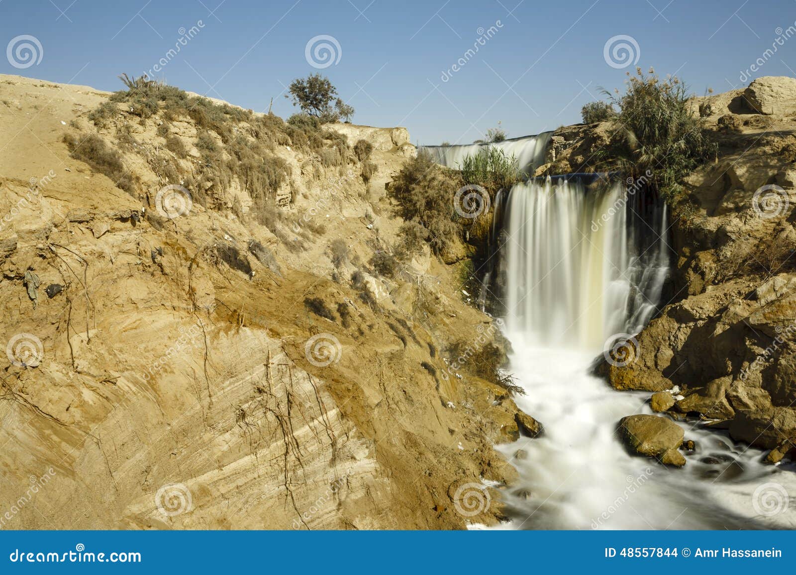 Wadi El-Rayan Waterfalls foto de archivo. Imagen de valle - 48557844