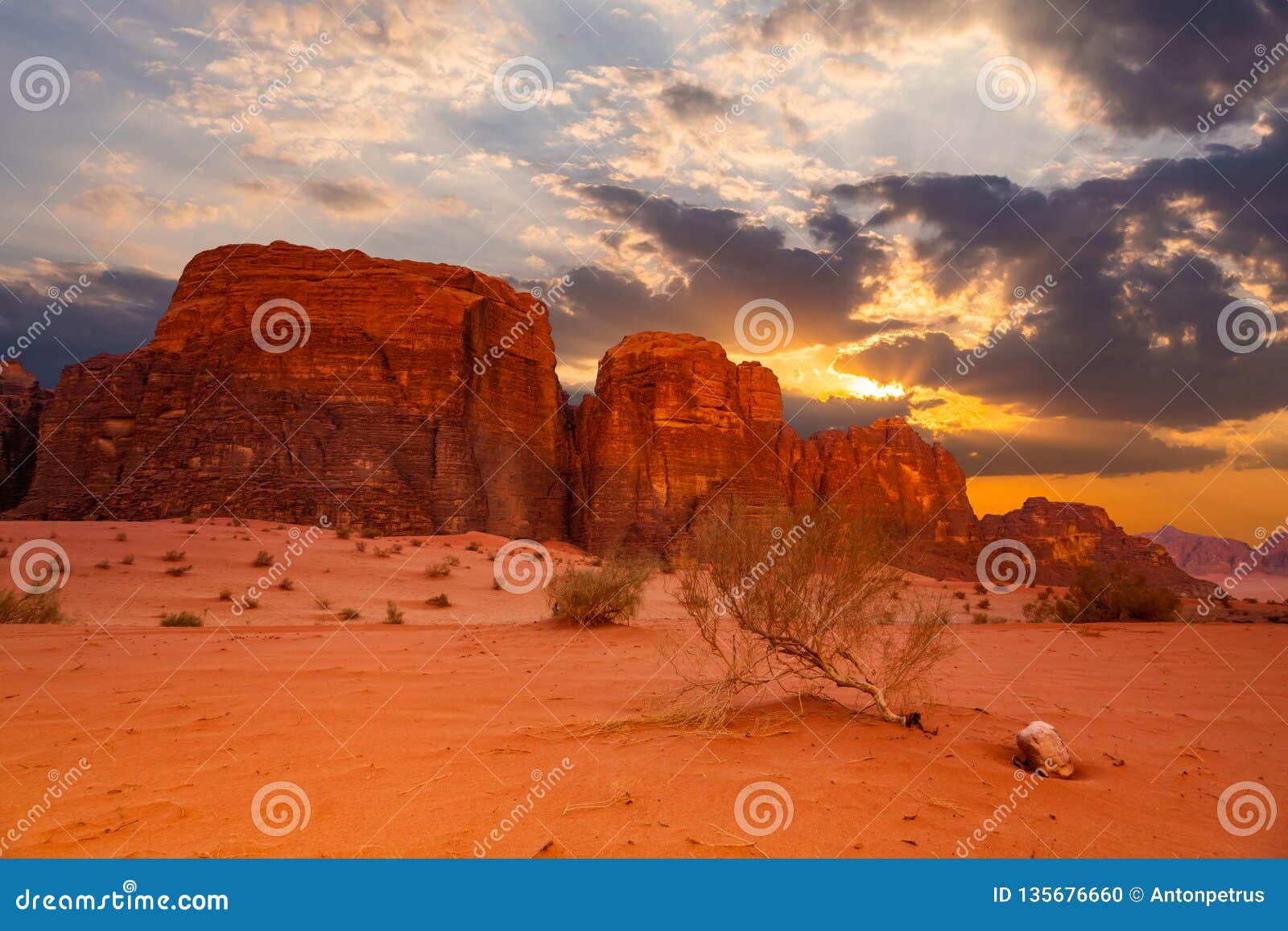 Wadi Rum Desert Landscape at Sunset, Jordan Stock Photo - Image of ...