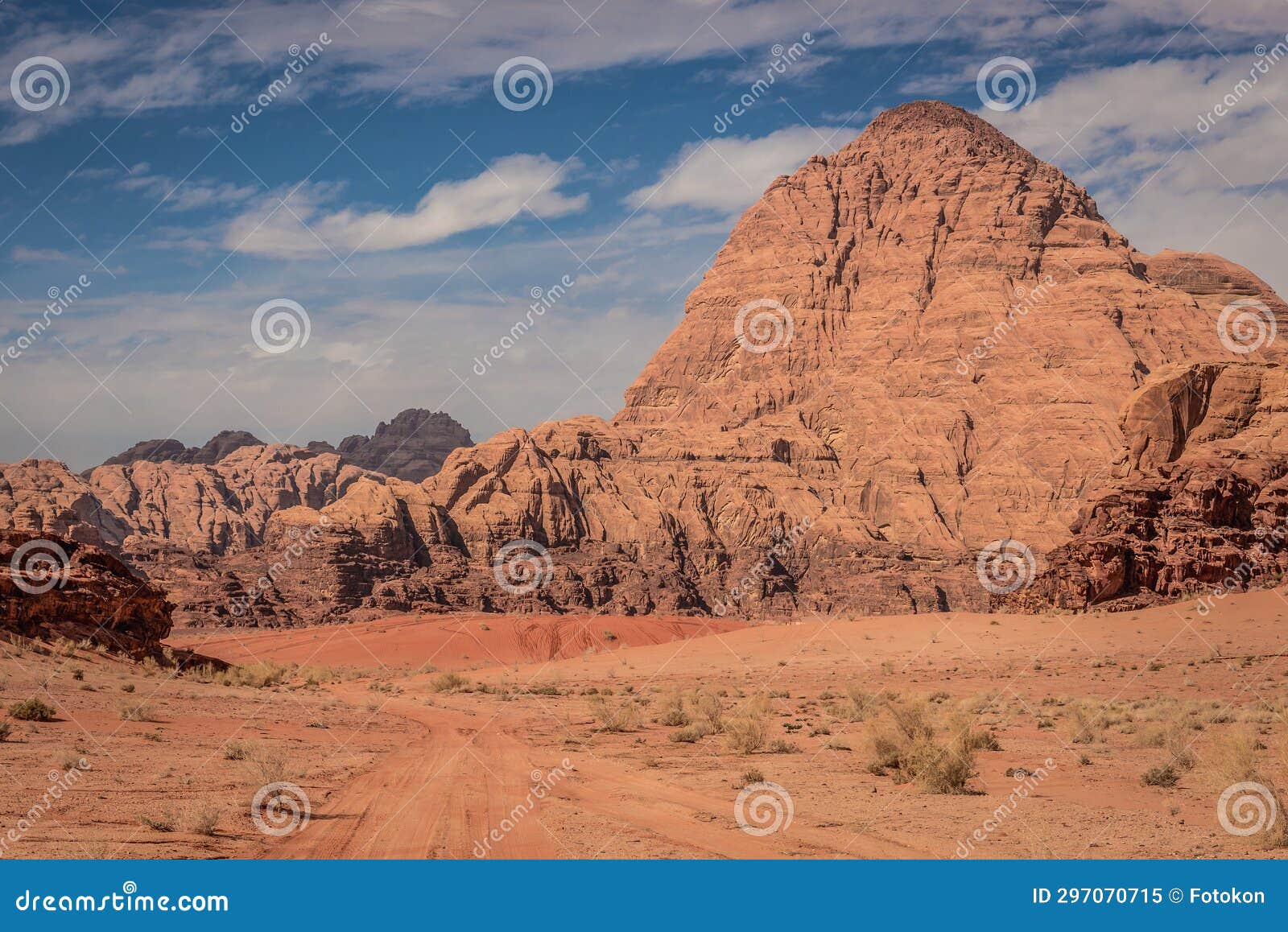 Wadi Rum valley stock image. Image of mounts, hashemite - 297070715
