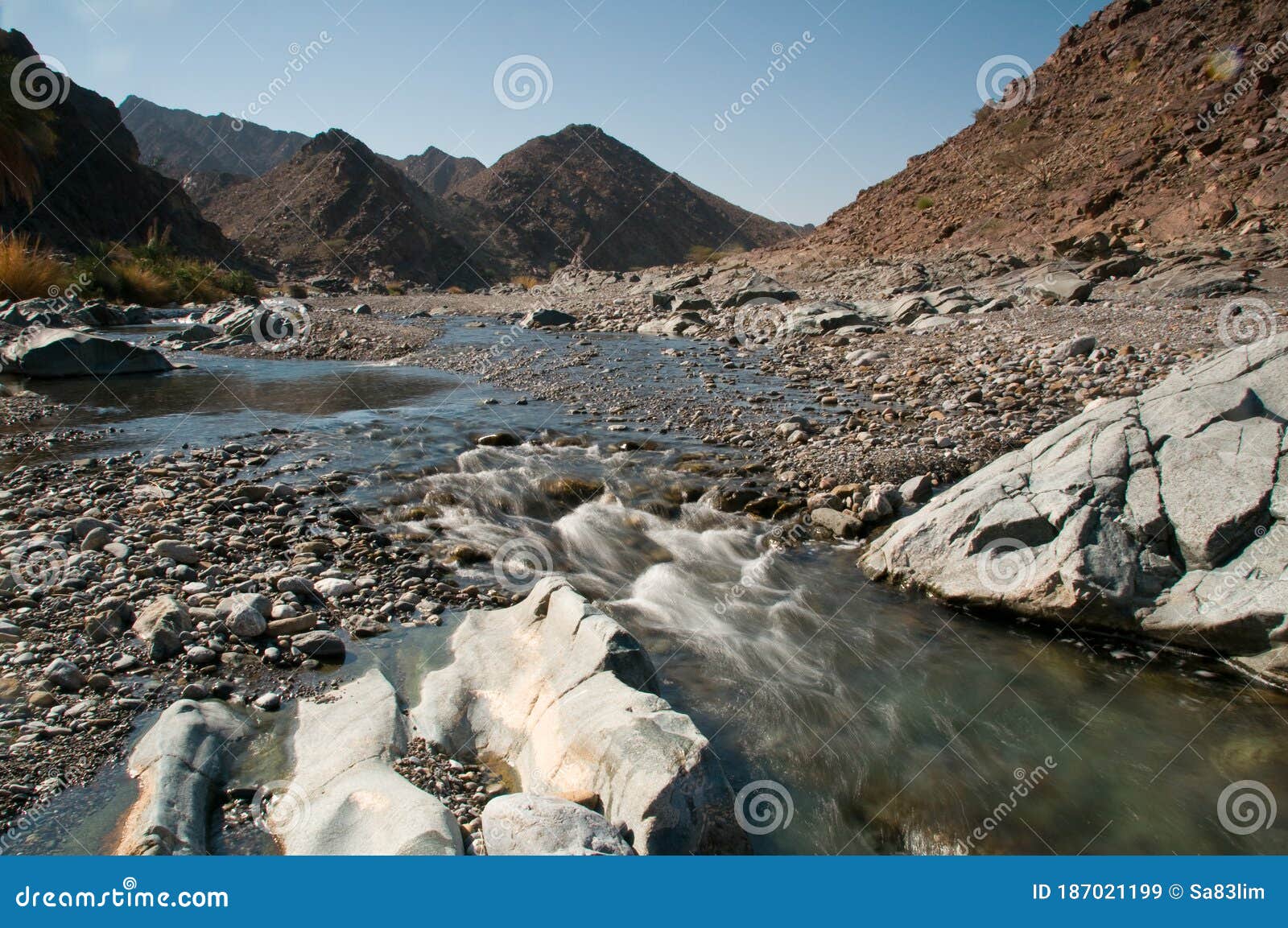Wadi in Rustaq Mountains, Oman Stock Image - Image of hiking, oasis ...