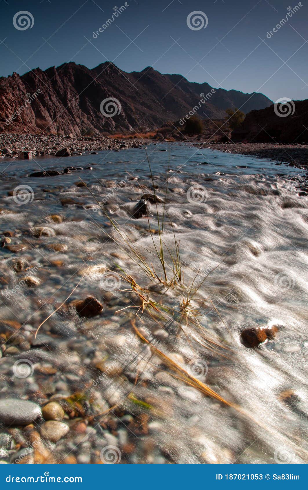 Wadi in Rustaq Mountains, Oman Stock Image - Image of valley, rusta ...
