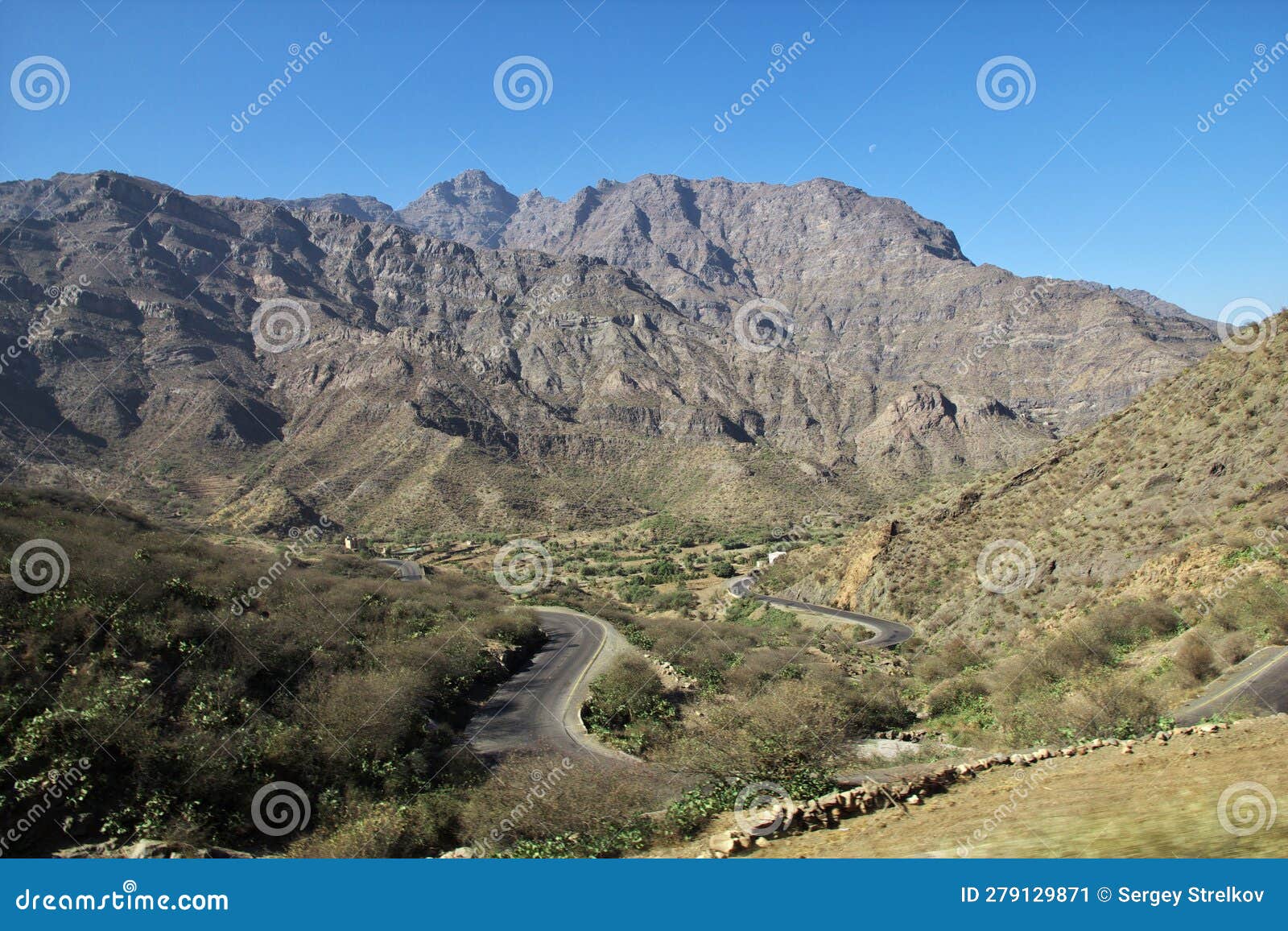 Wadi Sara in Mountains, Yemen Stock Image - Image of landmark, historic ...