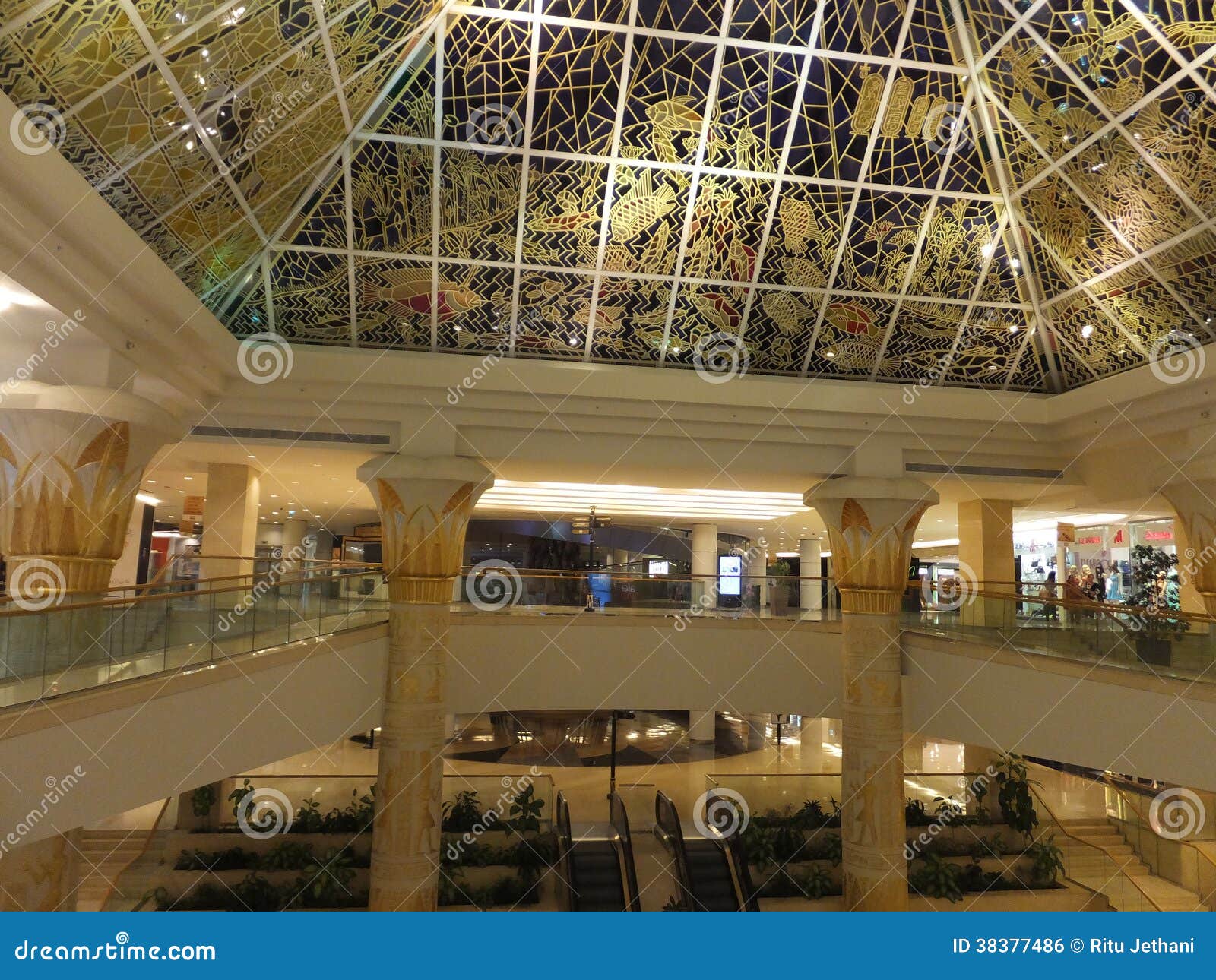 Wafi Mall in Dubai, UAE editorial photo. Image of asia - 38377486