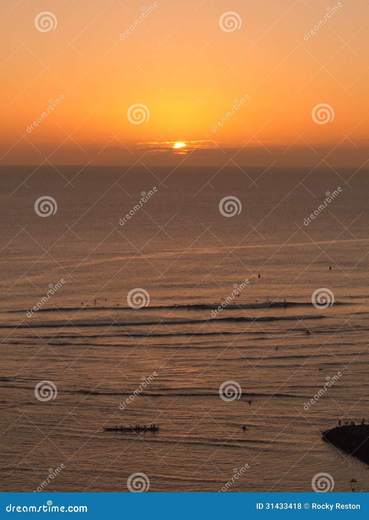 Waikiki Sunset stock photo. Image of peaceful, hawaii - 31433418