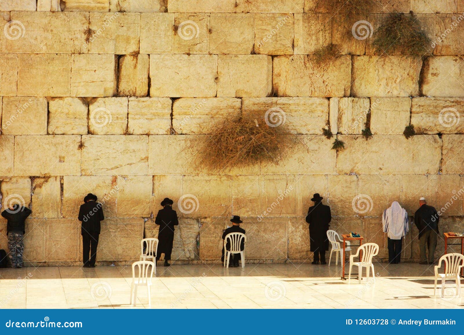 Wailing wall editorial stock photo. Image of wailing - 12603728