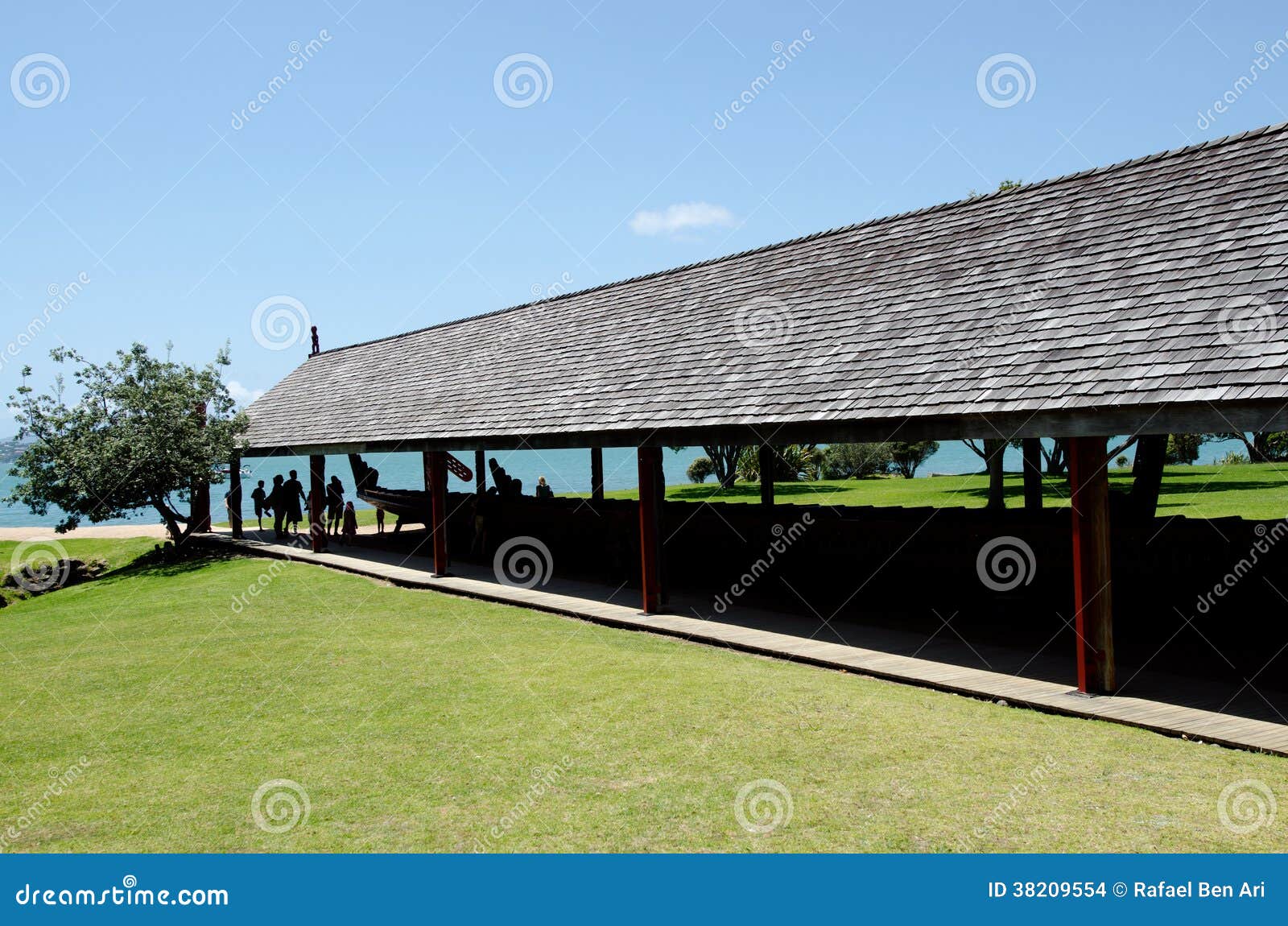 Waitangi Treaty Grounds editorial stock image. Image of islands - 38209554