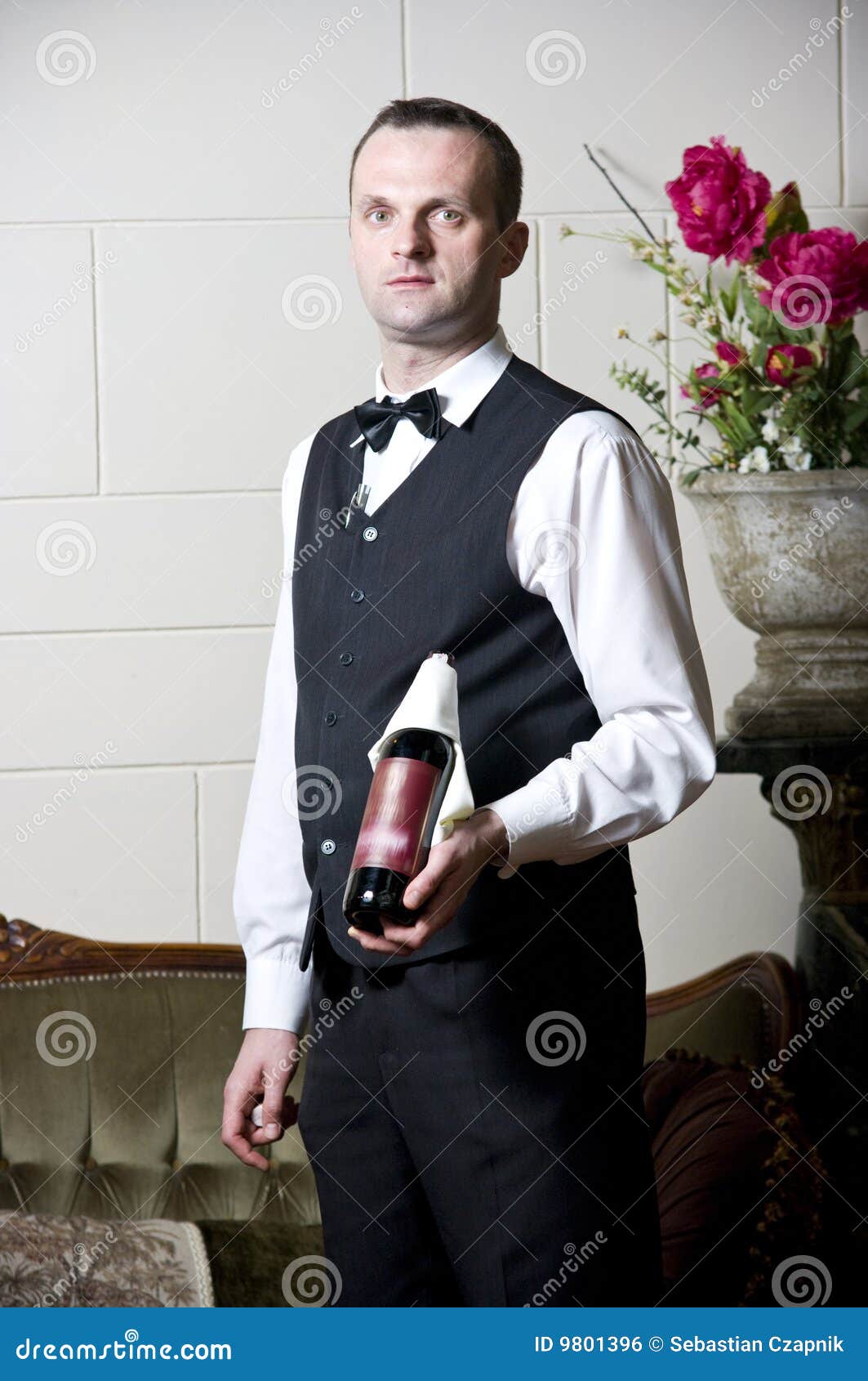 Waiter stock photo. Image of presenting, presents, restaurant - 9801396