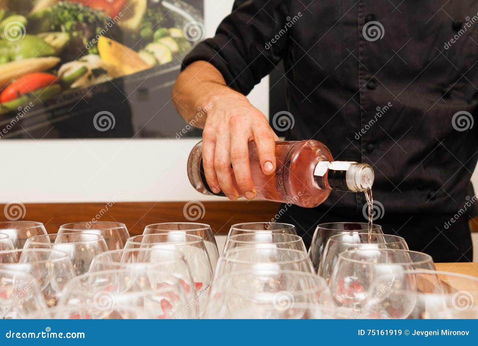 Waiter pouring gin stock image. Image of vineyard, white - 75161919