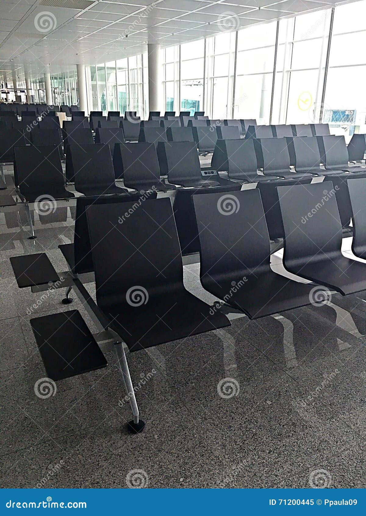 Waiting chairs editorial image. Image of lots, aeroport - 71200445