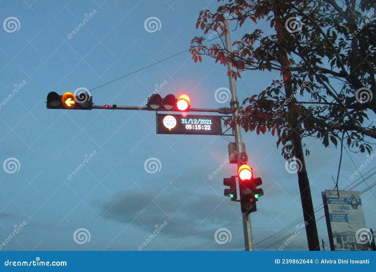 Waiting for the Green Light and Reading the Info Below Editorial Stock ...