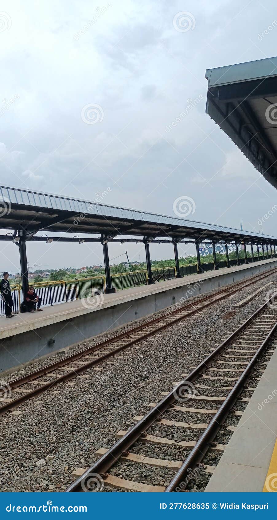 Waiting for next train stock image. Image of station - 277628635