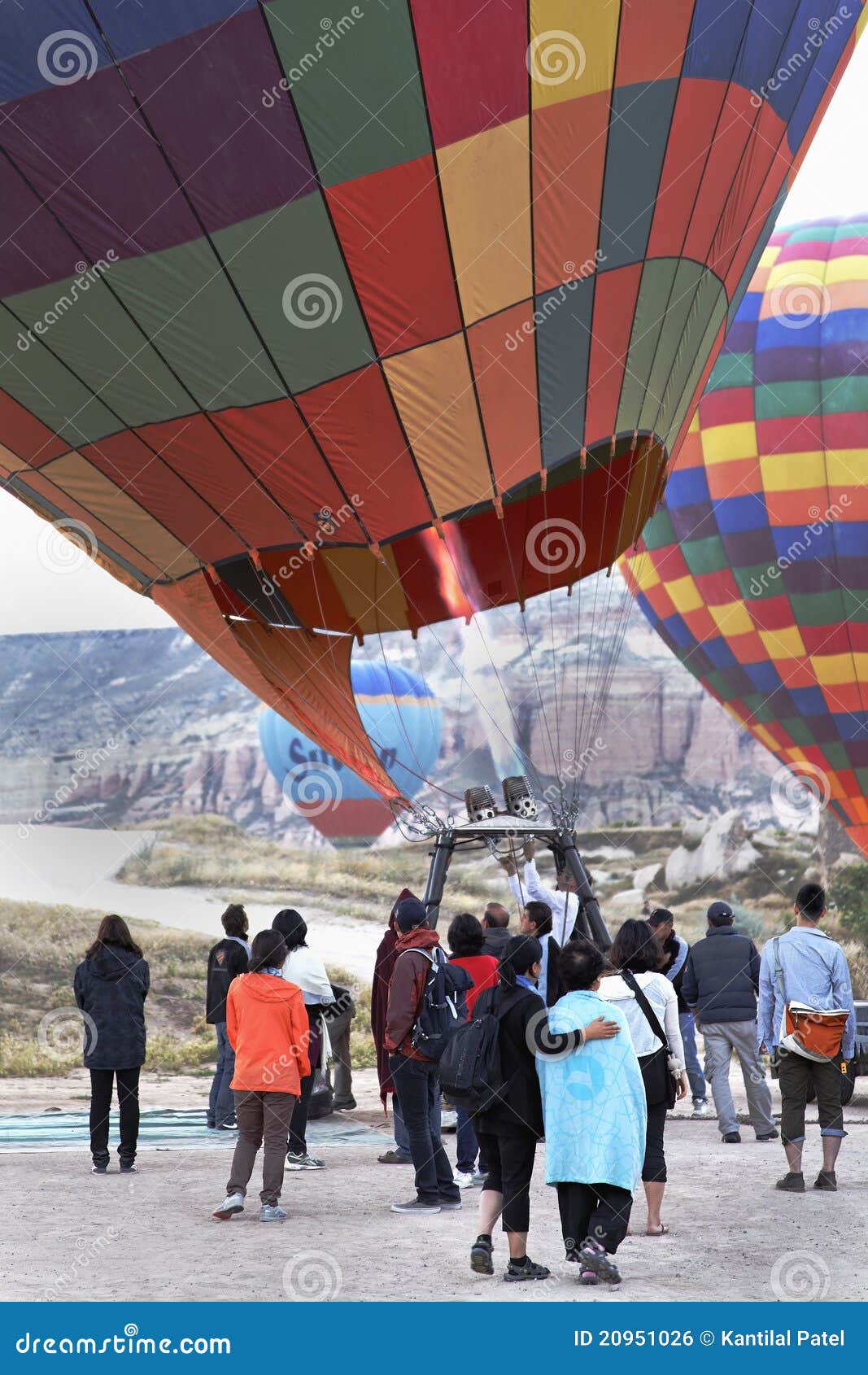 Waiting To Fly in Hot Air Balloon Editorial Photo - Image of copy, jets ...