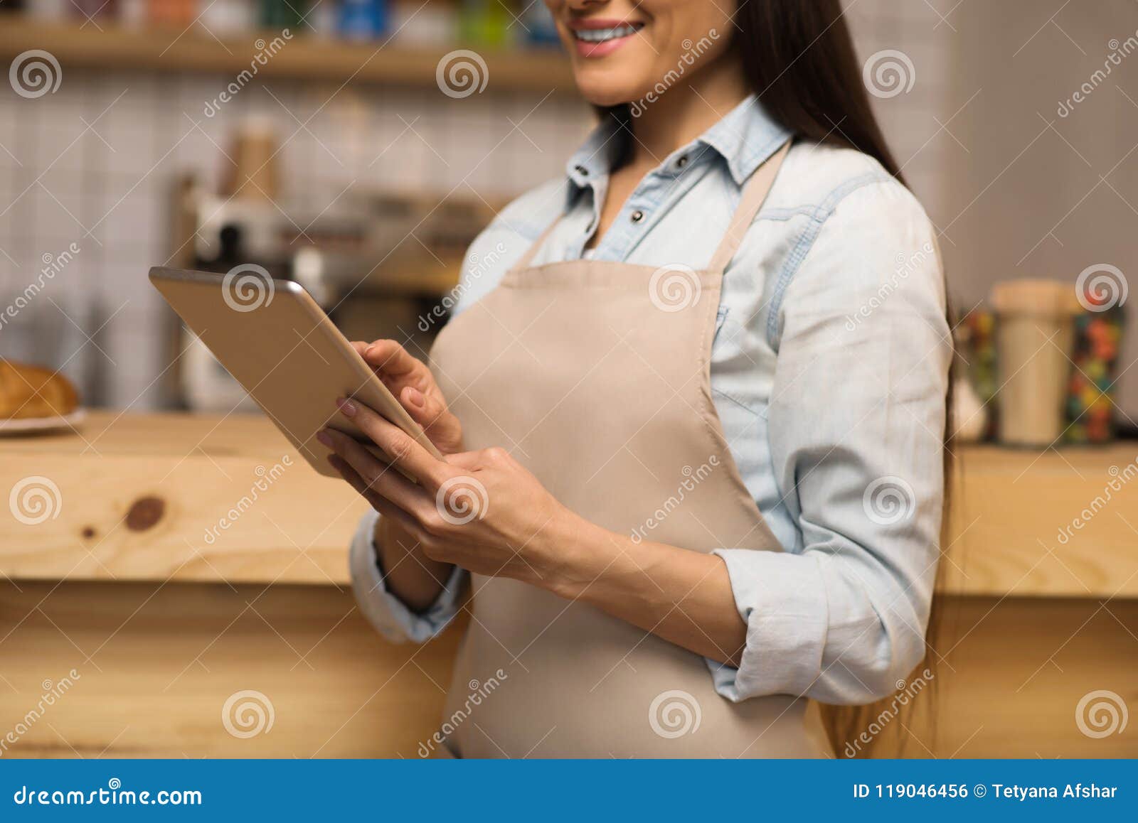 Waitress Using Digital Tablet Stock Photo - Image of drink, digital ...