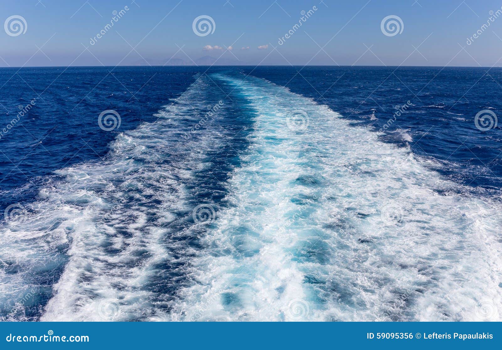 Wake in the Ocean Made by Cruise Ship Stock Photo - Image of speed ...